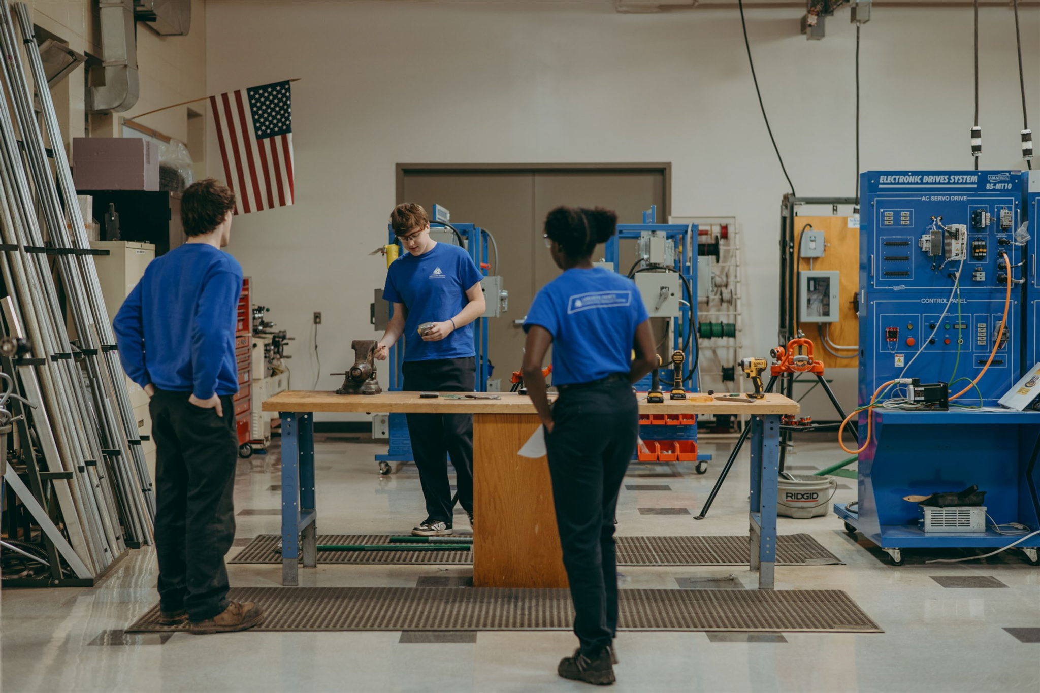 Machinist Training & CNC Operator Training - Lancaster County Career ...